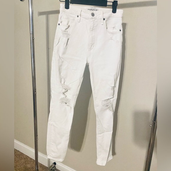 Abercrombie & Fitch | Jeans | Abercrombie Fitch White Jeans Ripped High ...